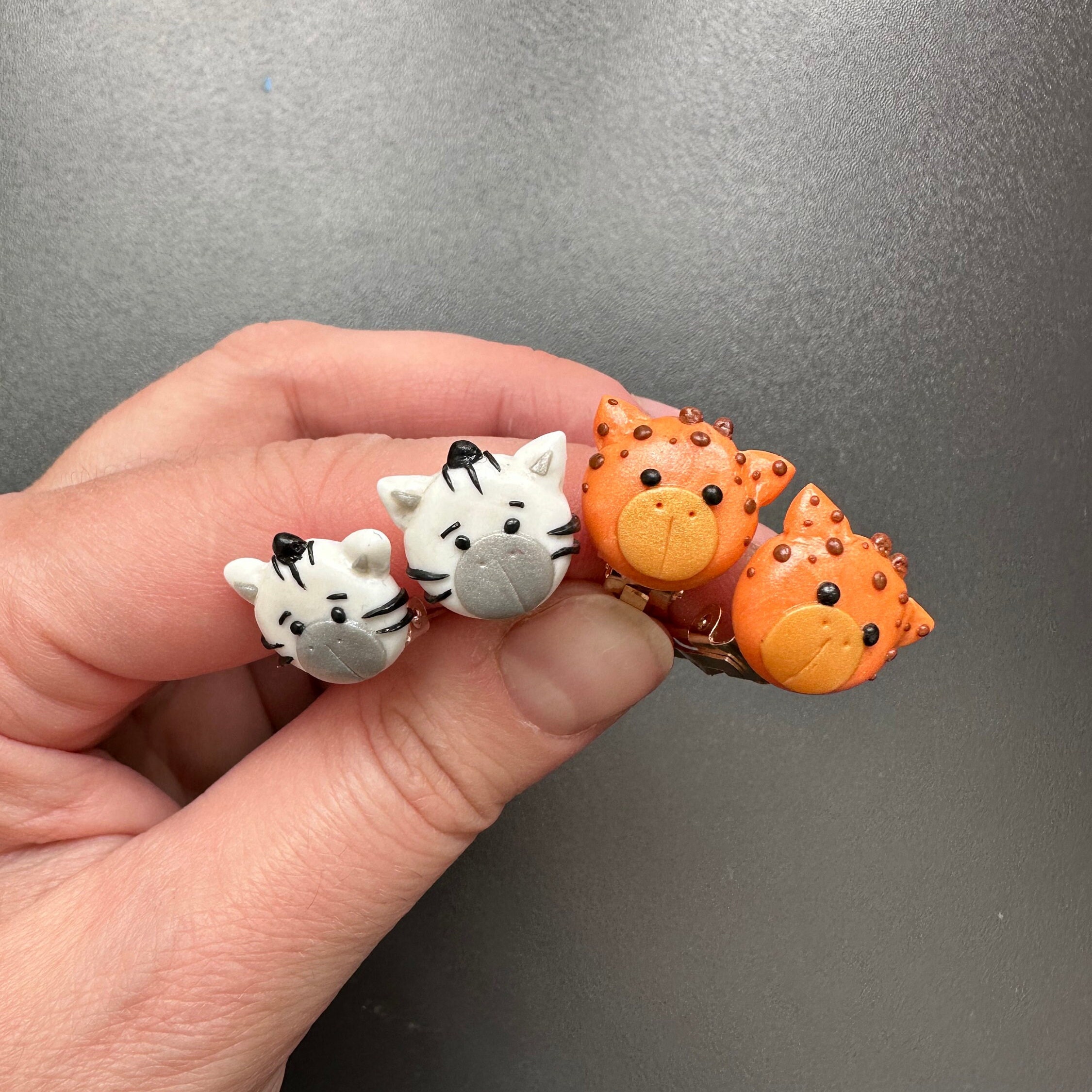 Giraffe, Zebra Clip on Earring Set Savanna Animal Ear Clips for Girls 3 ...