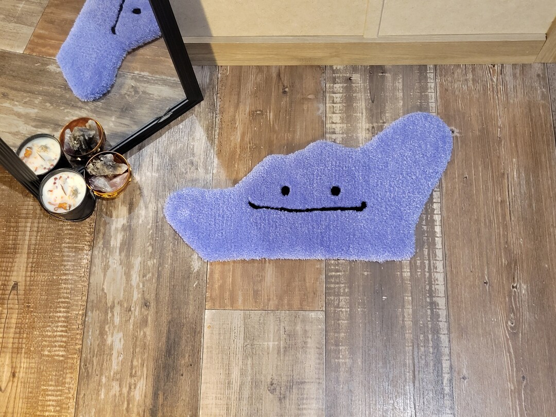 Ditto Peeker Tufted Rug Wall Decor Soft and Cozy Handmade - Etsy
