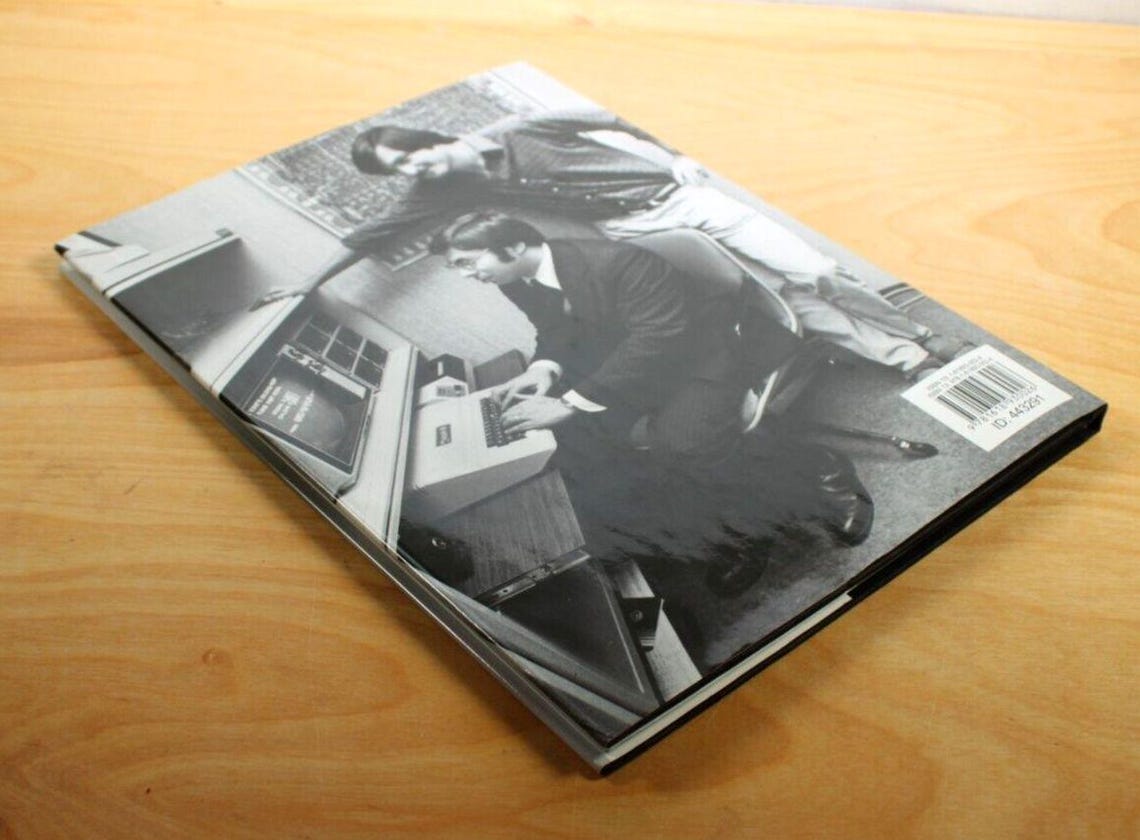 Time Steve Jobs: the Genius Who Changed Our World the Editors of TIME ...