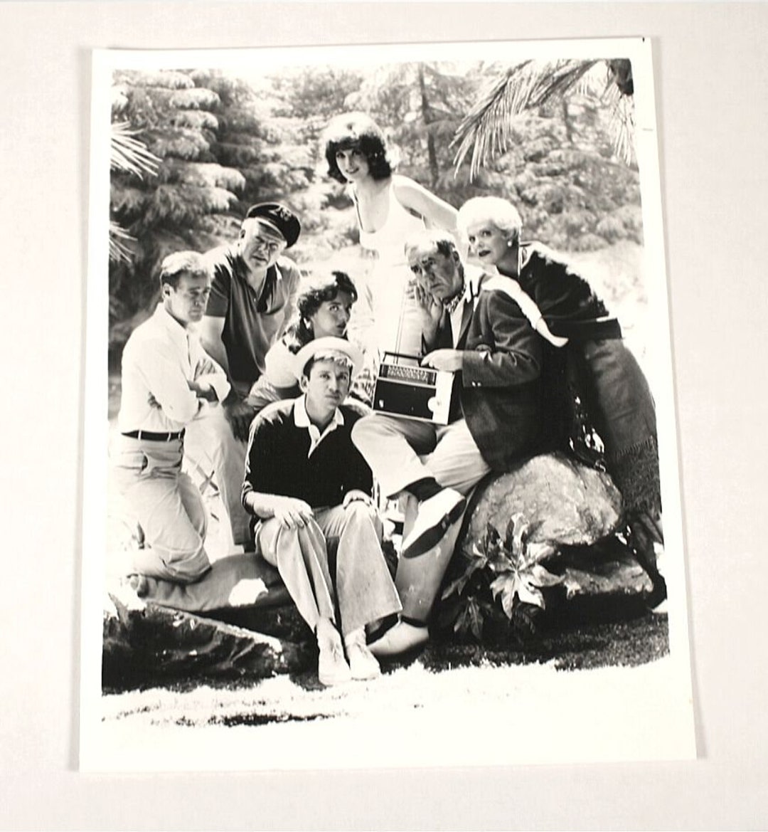 Gilligan's Island " Bob Denver, Dawn Wells, TV Cast 8"x 10" Photo 1960 ...