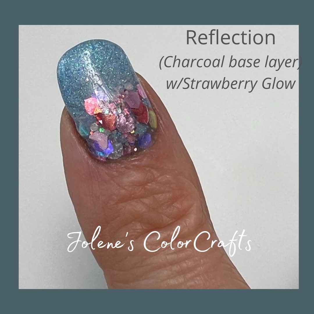 Blue Glitter Chameleon Dip Powder for Fabulous Acrylic Nails - Glossy ...