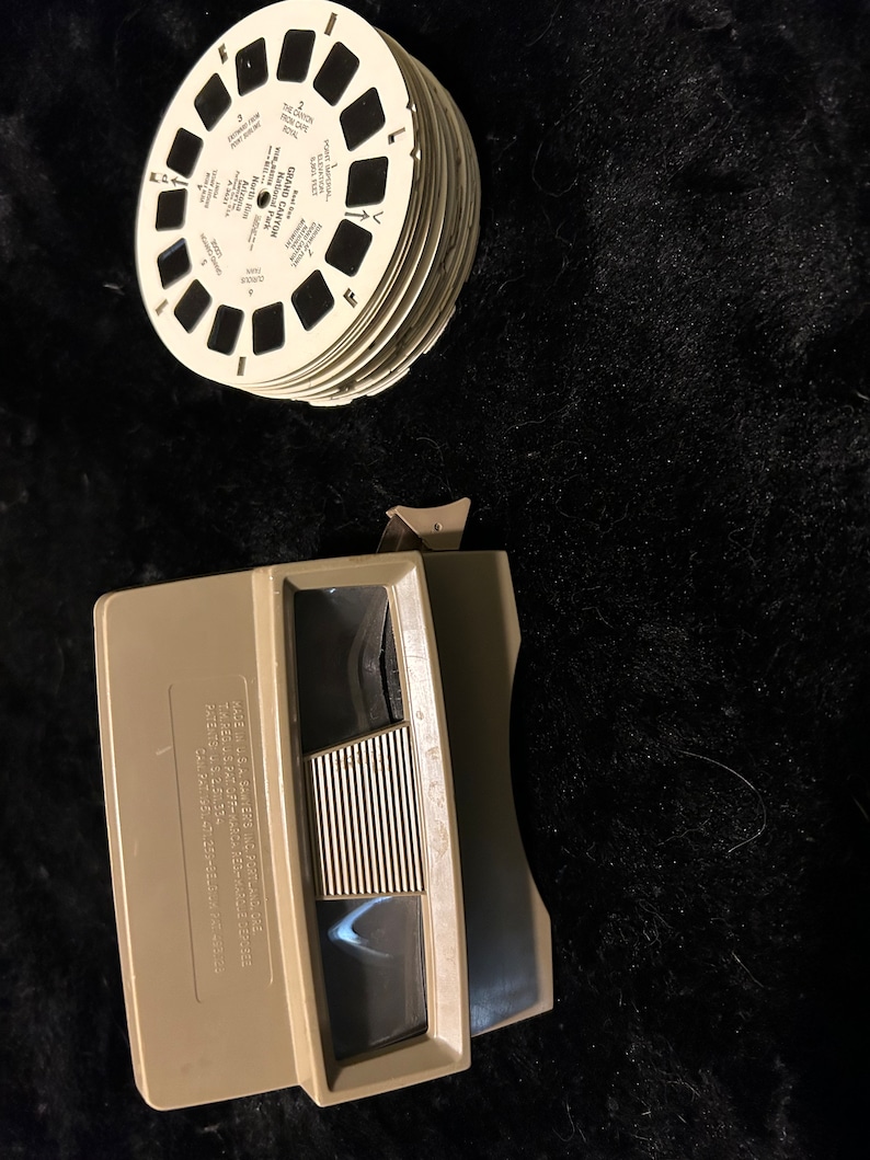 Vintage 1950's Sawyer Viewmaster With 30 Reels - Etsy