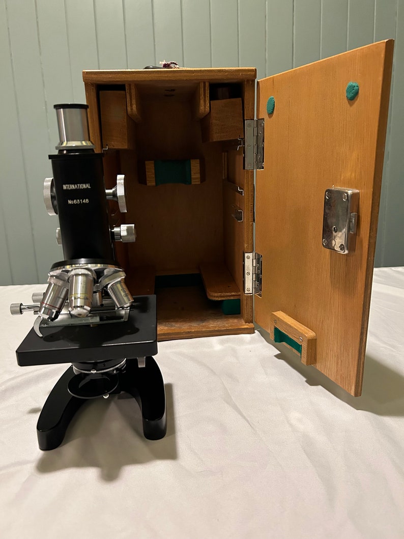 Vintage 1950s Microscope in Lockable Wooden Box - Etsy