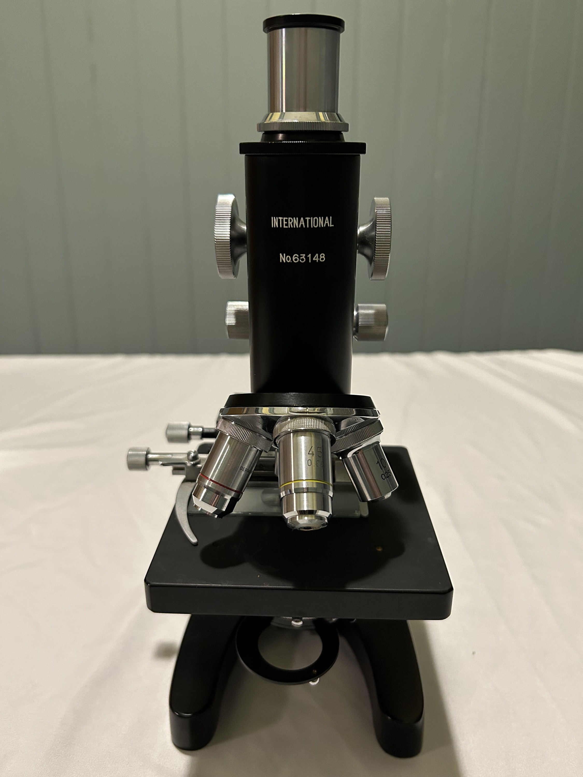 Vintage 1950s Microscope in Lockable Wooden Box - Etsy