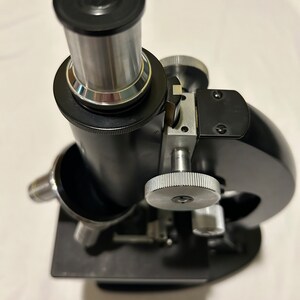 Vintage 1950s Microscope in Lockable Wooden Box - Etsy