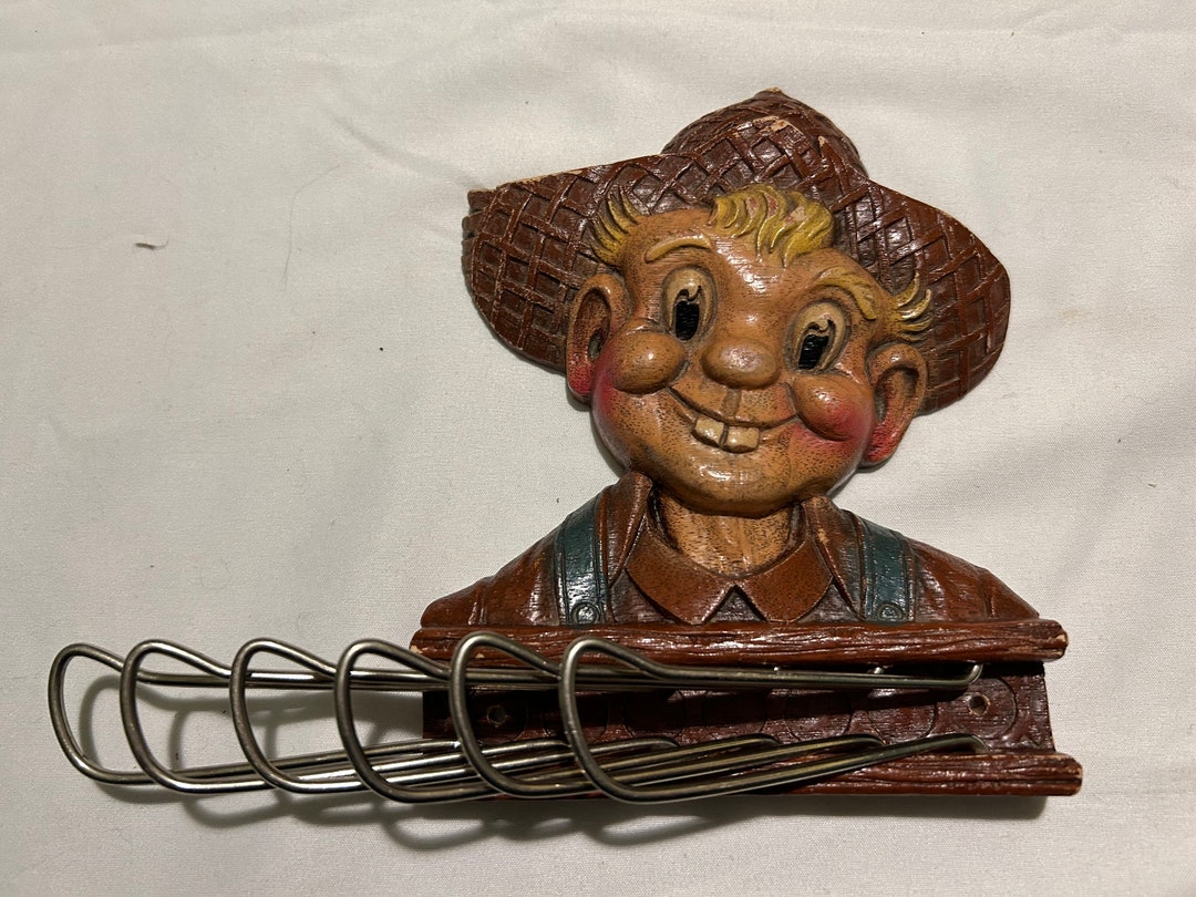 Vintage 1950s Tie Rack Featuring Hick Boy With Buck Teeth - Etsy