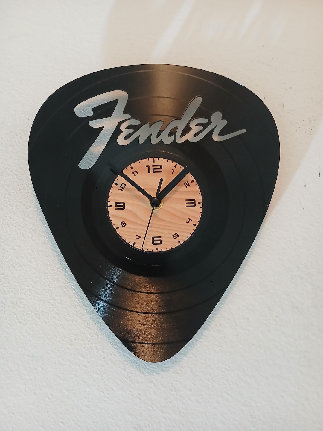 GUITAR PICK Fender Strat Vinyl Record Clock - Etsy