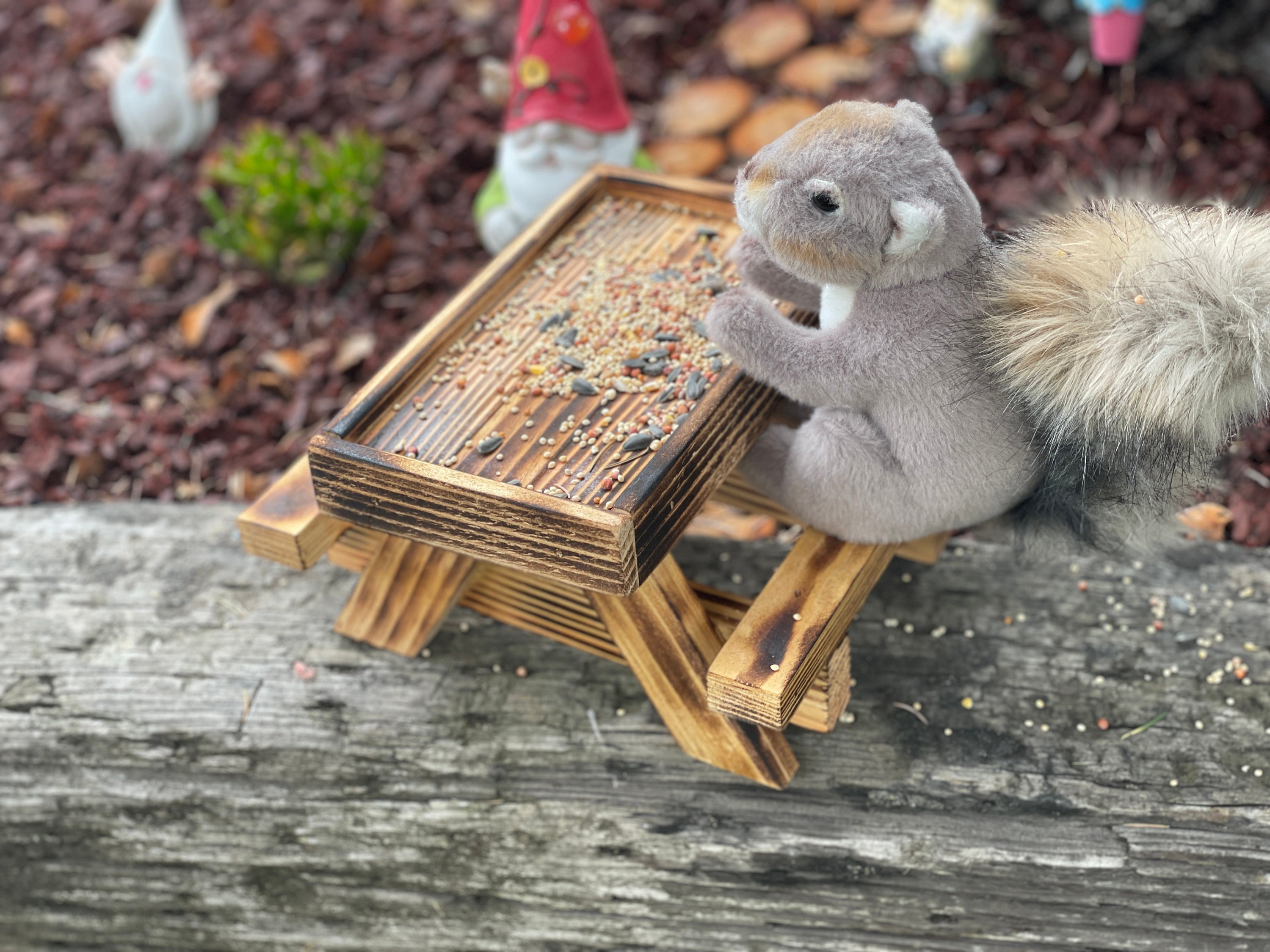 Squirrel / Bird Picnic Feeder Table - Etsy