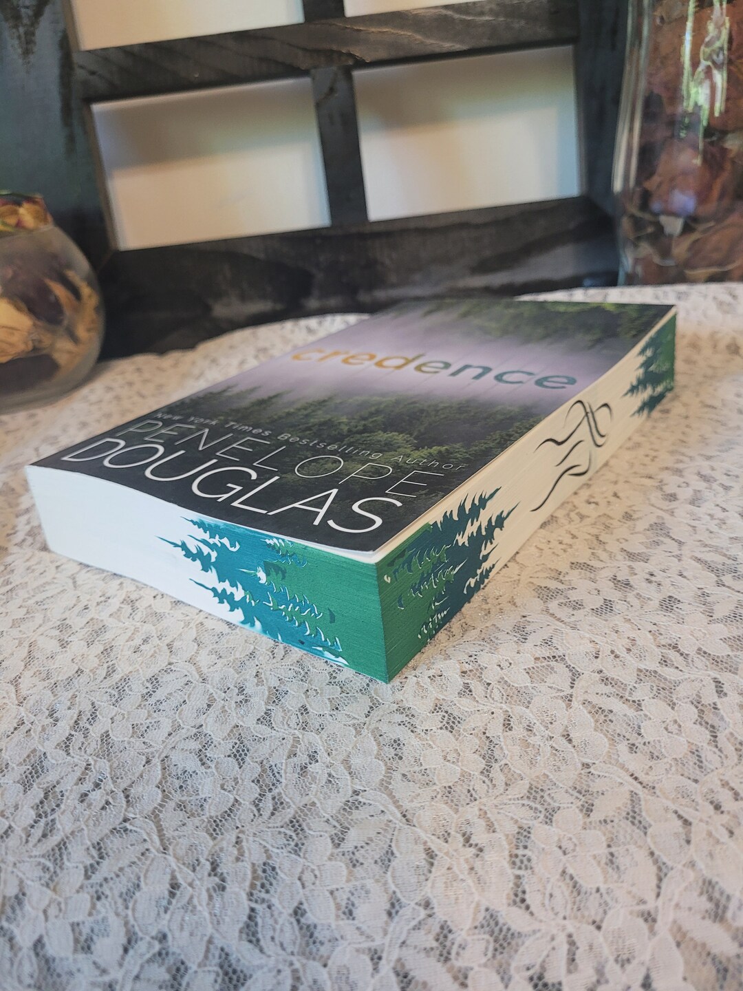 Credence by Penelope Douglas With Custom Sprayed Edges Paperback, NEW ...
