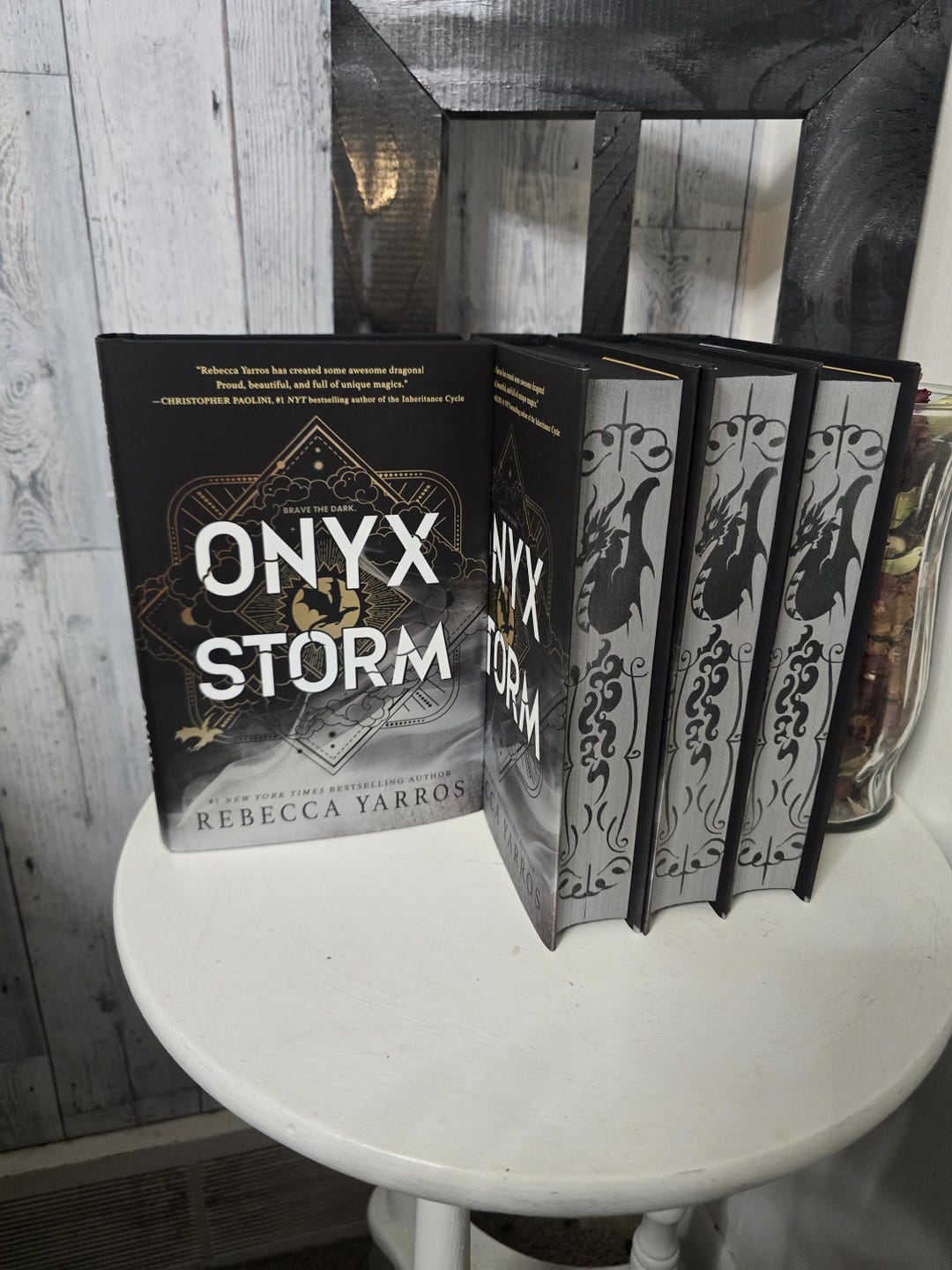 Onyx Storm by Rebecca Yarros With Custom Sparkly Sprayed Edges ...