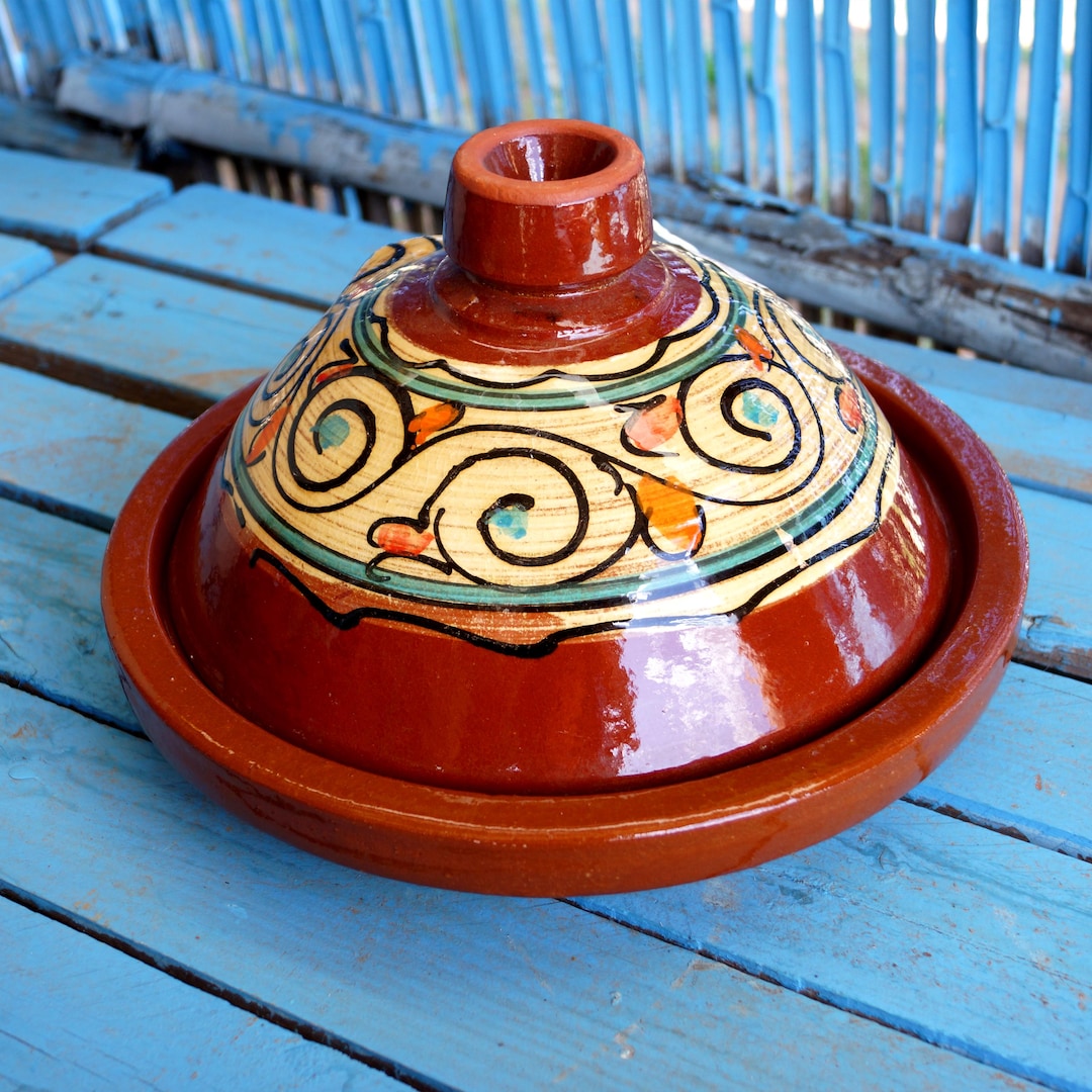 Handcrafted Moroccan Tagine With Dome Lid | Classic Brown Tagine ...