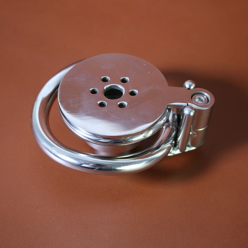 Inverted Plugged Cylinder Chastity Cage For Coupleinverted Plugged Cylinder Chastity Cage For 