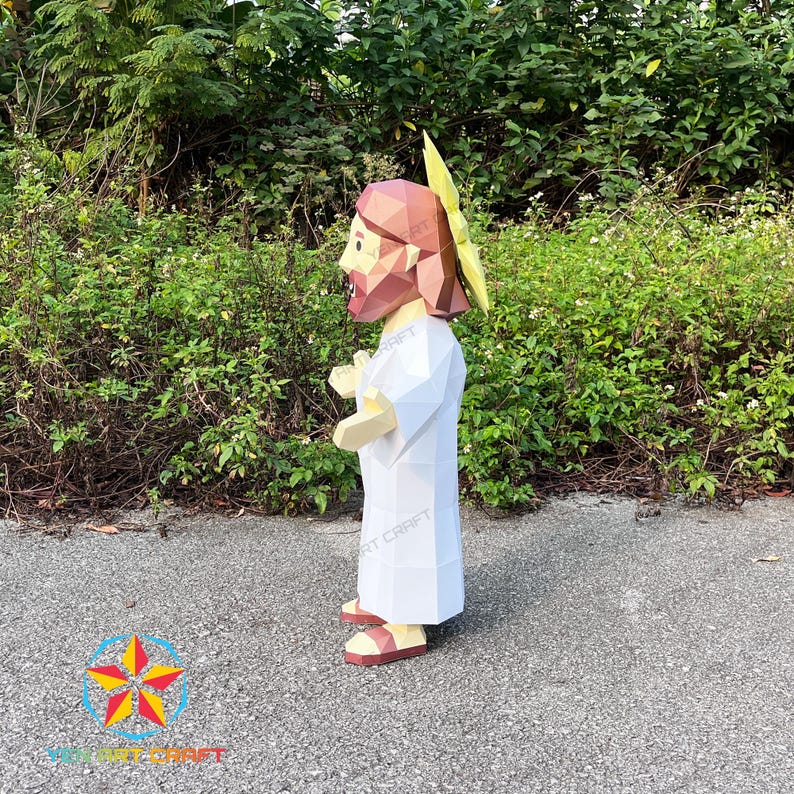 Risen Jesus Papercraft Template: Diy Low Poly Risen Jesus, 3D Paper ...