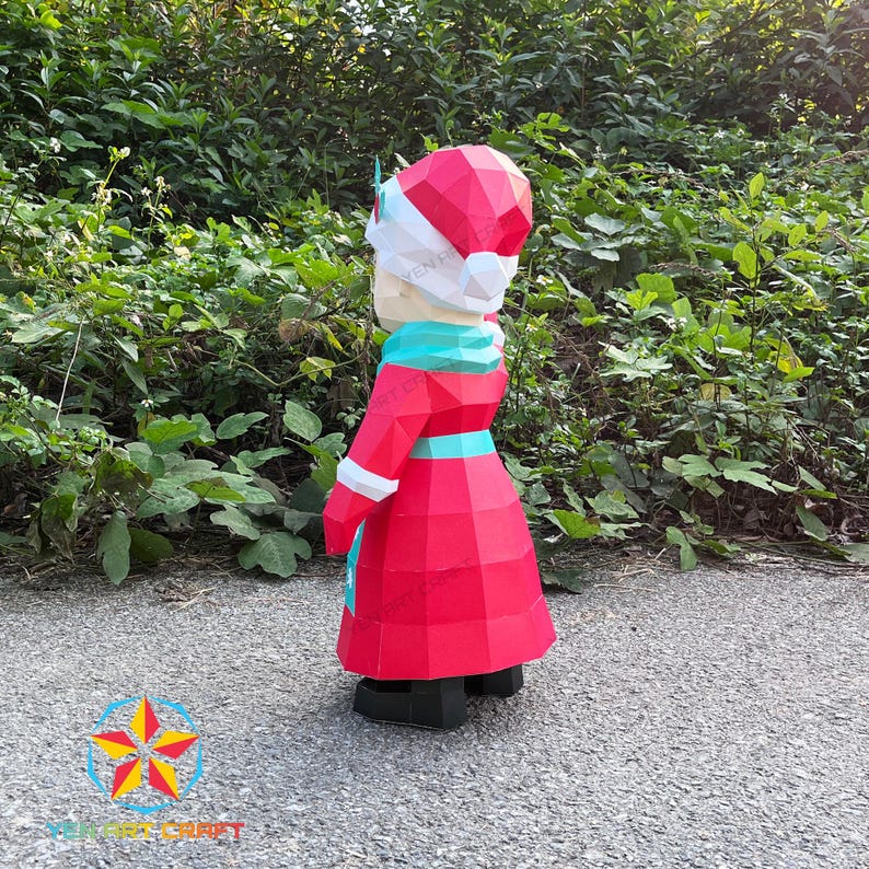 3D Mrs Claus Papercraft PDF, SVG Template for Cricut Projects: 3D ...