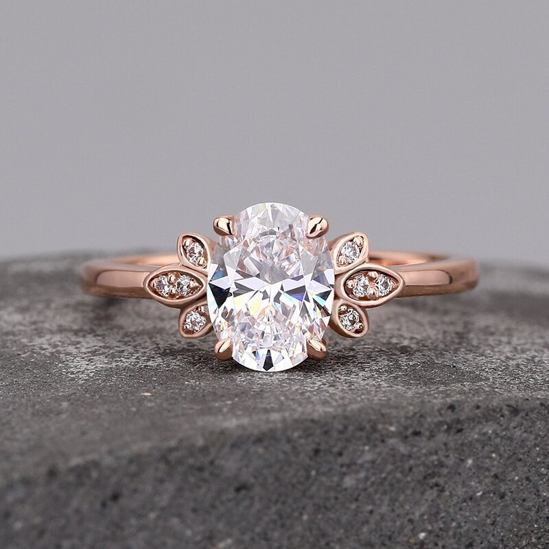 Elegant Wedding Ring - Etsy