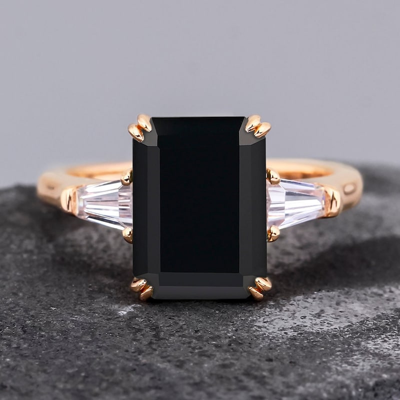 Black and Gold Ring - Etsy