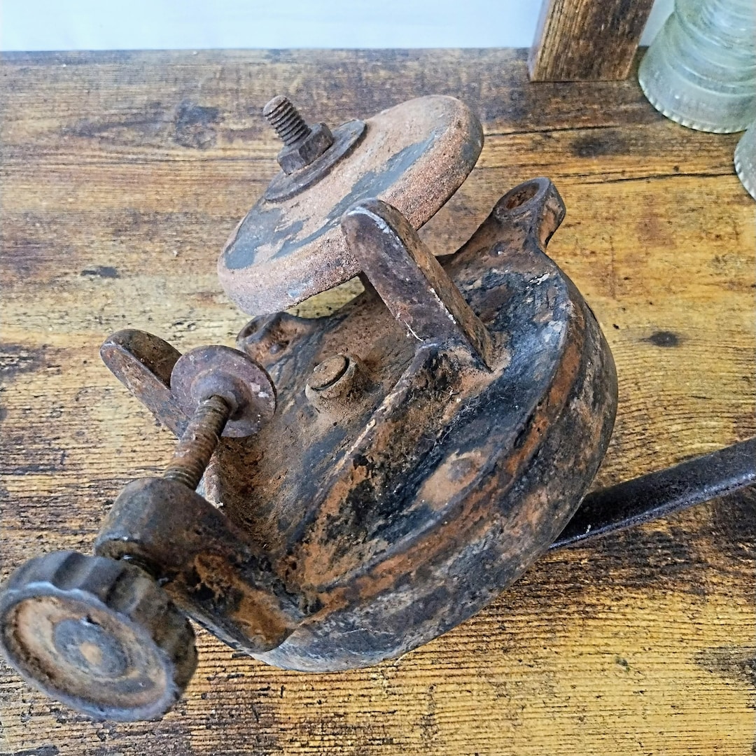 Vintage Hand Crank Bench Grinder - Antique Table Edge Hand Cranked ...