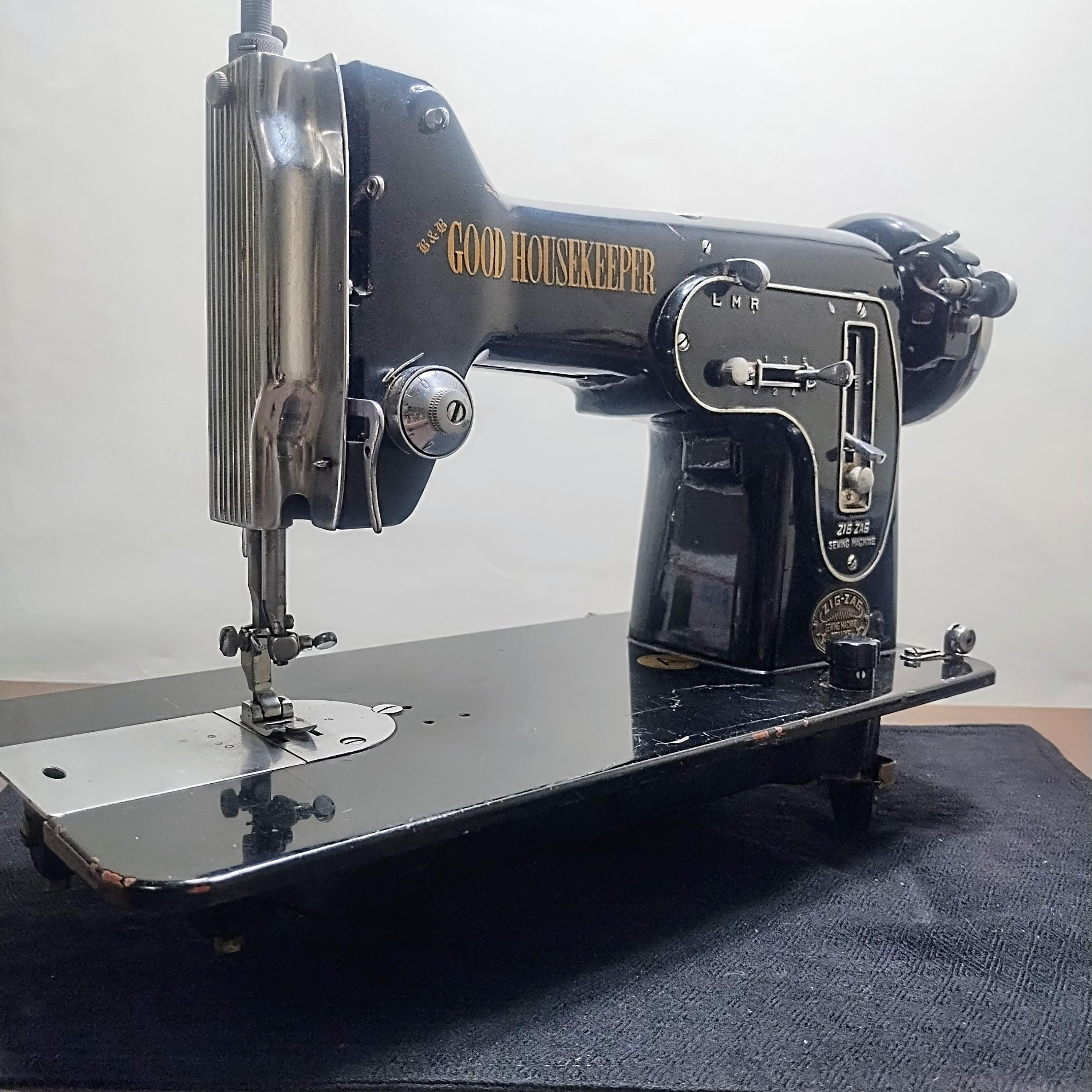 Rare Art Deco Zig Zag Deluxe Sewing Machine - Junk Art - Salvaged ...