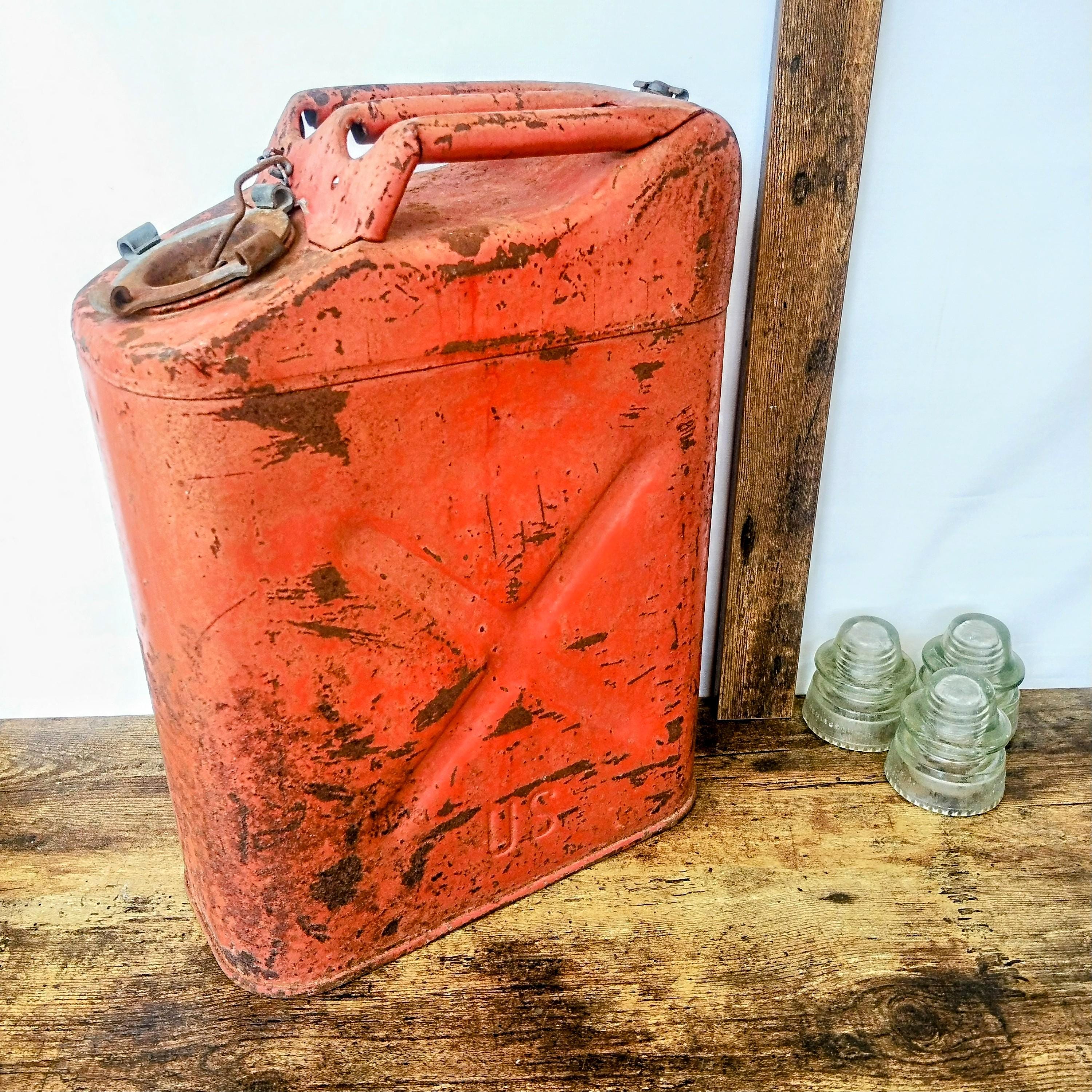 Vintage Jerry Can - 5L USMC 1973 Gas Canister - USMC Jerry Petrol Can ...