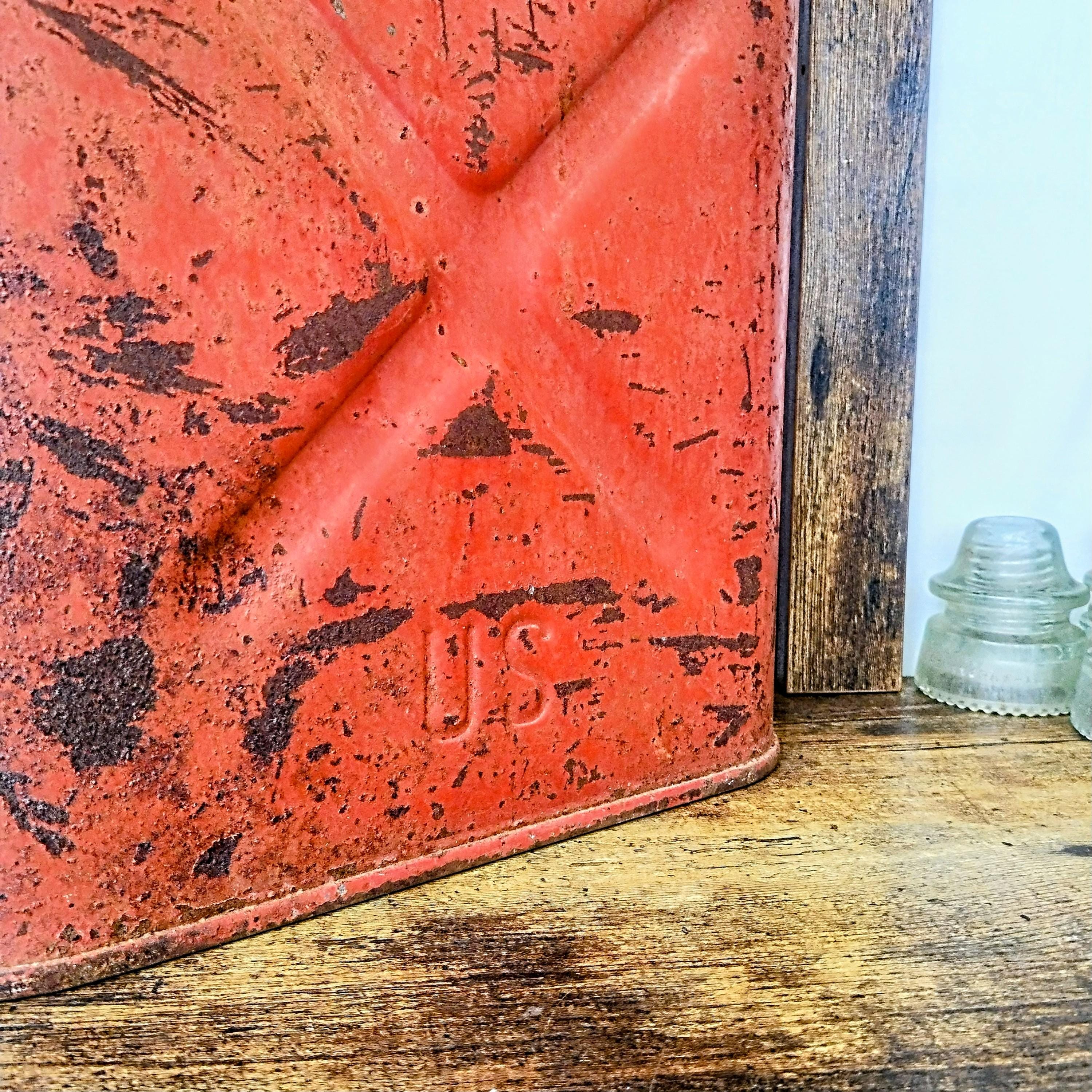 Vintage Jerry Can - 5L USMC 1973 Gas Canister - USMC Jerry Petrol Can ...