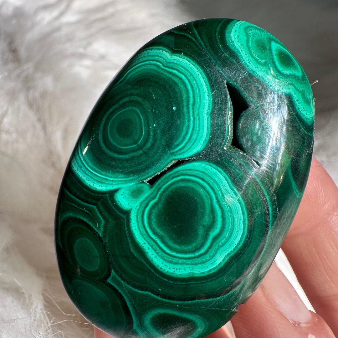 High Quality Orbicular Malachite Palm Stone With Druzy & “flowers ...