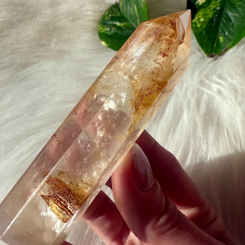 GEMMY Golden Healer Quartz Crystal Tower With Dendrites & Rainbows ...