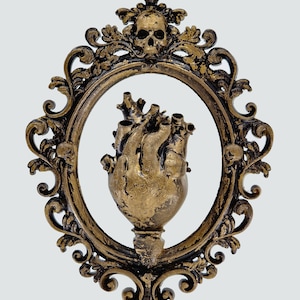 Framed Heart, Wall Decor, Antique Frame, Goth Decoration, Goth Wall ...