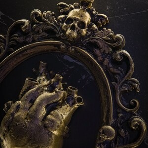 Framed Heart, Wall Decor, Antique Frame, Goth Decoration, Goth Wall ...