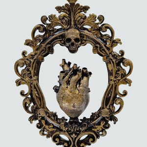 Gothic Heart Wall Art: Antique Style Gold Frame, Skull Decor - Etsy