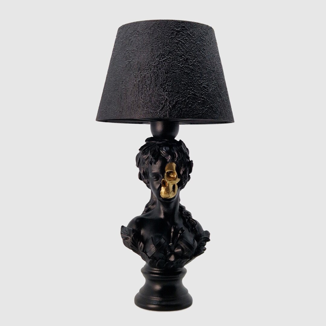 Handmade Venus Skull Table Lamp | Gothic Desk Light | Dark Academia ...