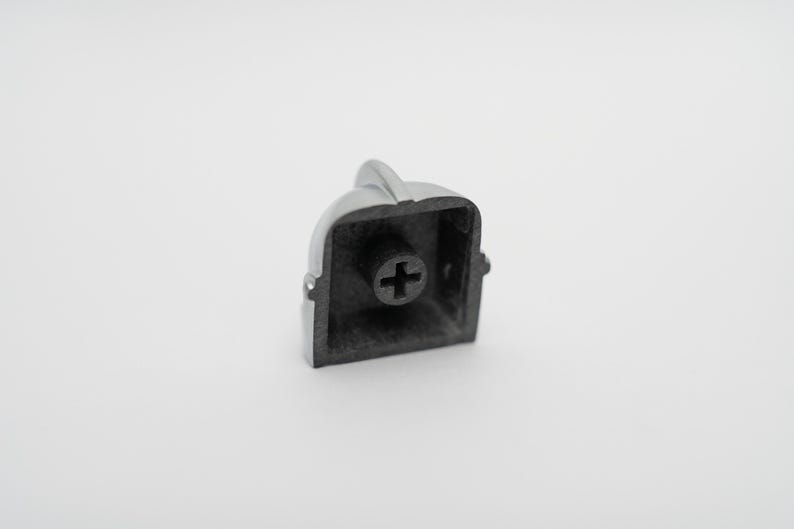 Iron Giant Keycap - Handmade Resin Artisan Keycap - Etsy