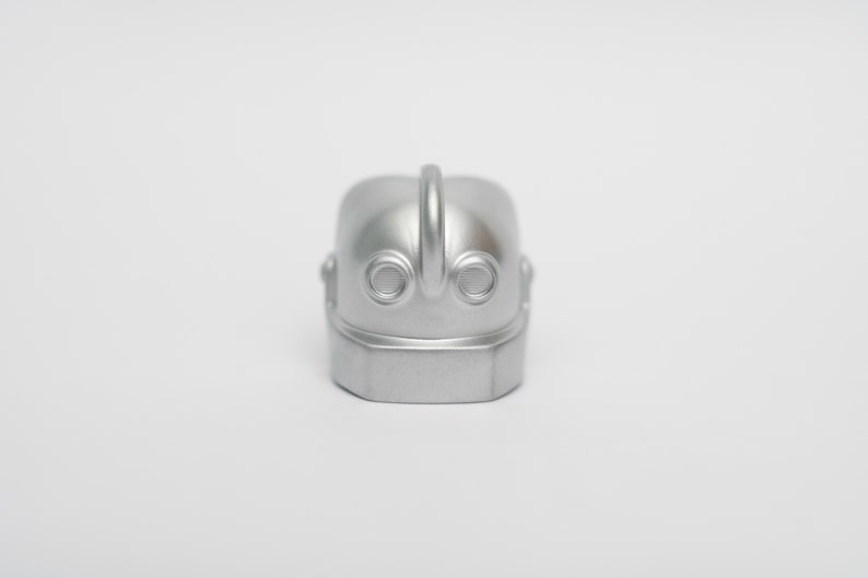 Iron Giant Keycap - Handmade Resin Artisan Keycap - Etsy
