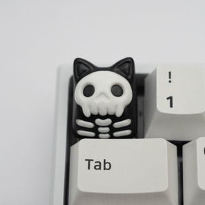 Spooky Skull Cat Cute Kawaii Halloween Handmade Keycap Multishot Resin ...