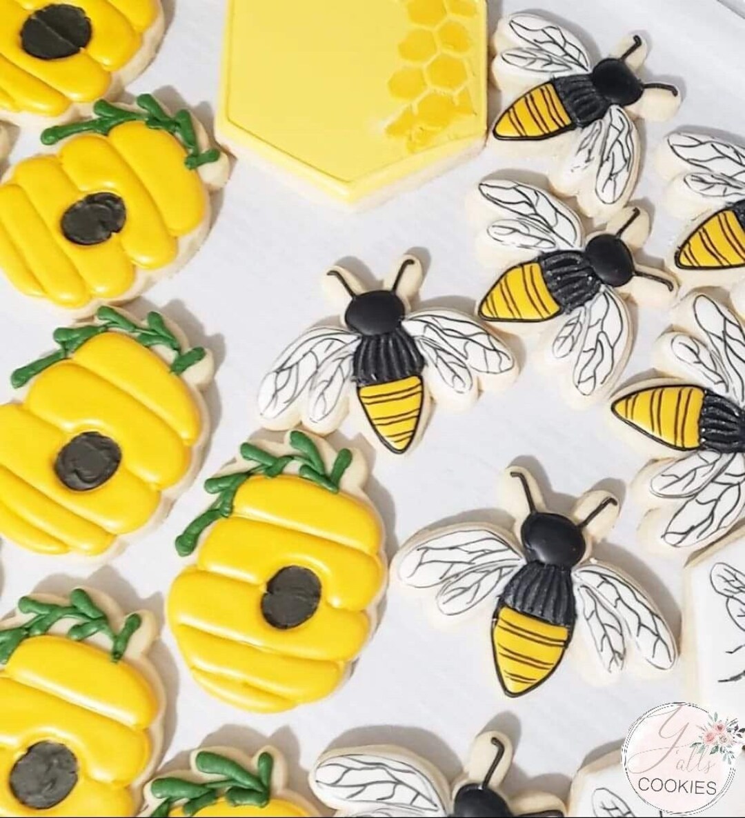 Floral Beehive Cookie Cutter - Etsy