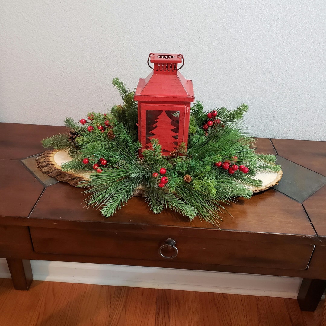 Christmas Centerpiece With Lantern, Pine, Red Berry Centerpiece ...