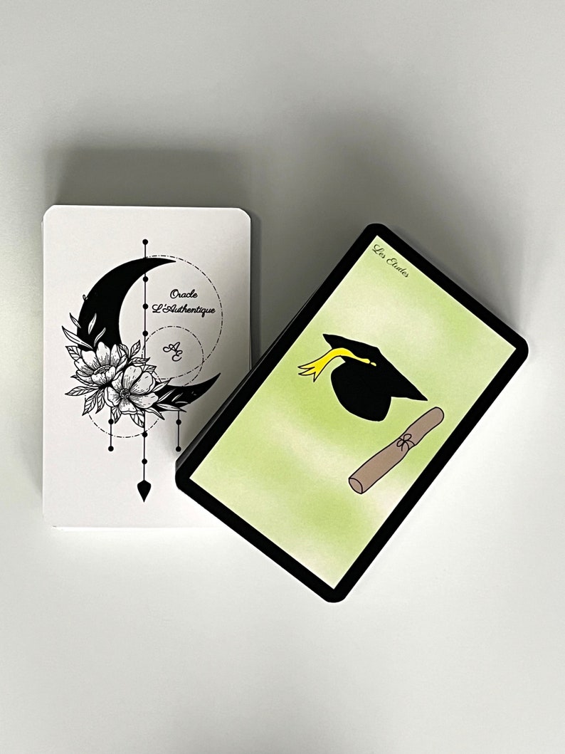 Oracle L'Authentique Nouveau Format - 82 cartes - cartes oracle, tous ...