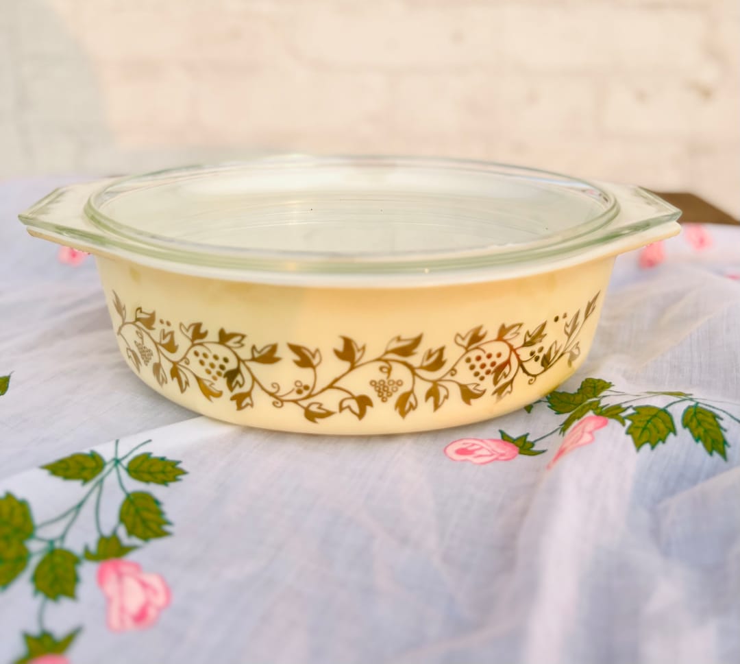 Pyrex Golden Grapes Casserole Dish, Vintage Pyrex Casserole Dish, 1959 ...
