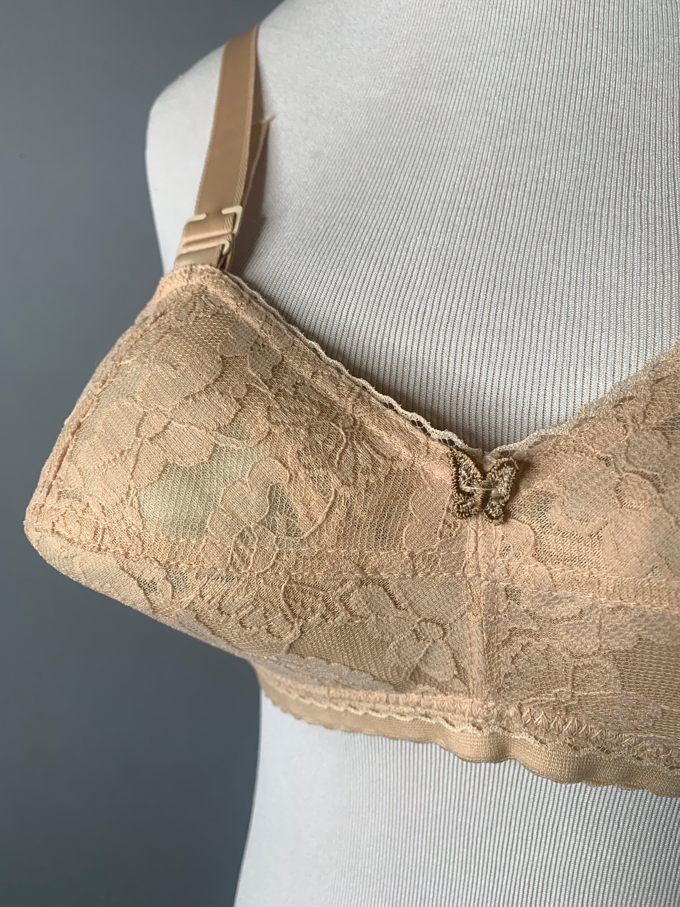 C to I cups 60s Vintage Lace Cameo Couture Bullet Bra 28C 28E - Etsy México