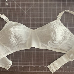 32B & 36A Vintage 50s Encircled Bullet Bra Deadstock - Etsy