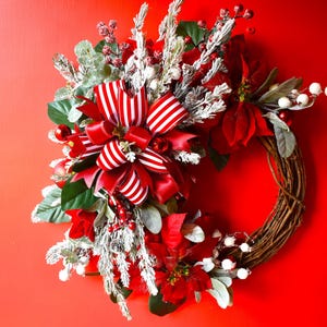 Poinsettia Christmas Wreath, Two Lovely Vibrant, Shimmery Poinsettias ...