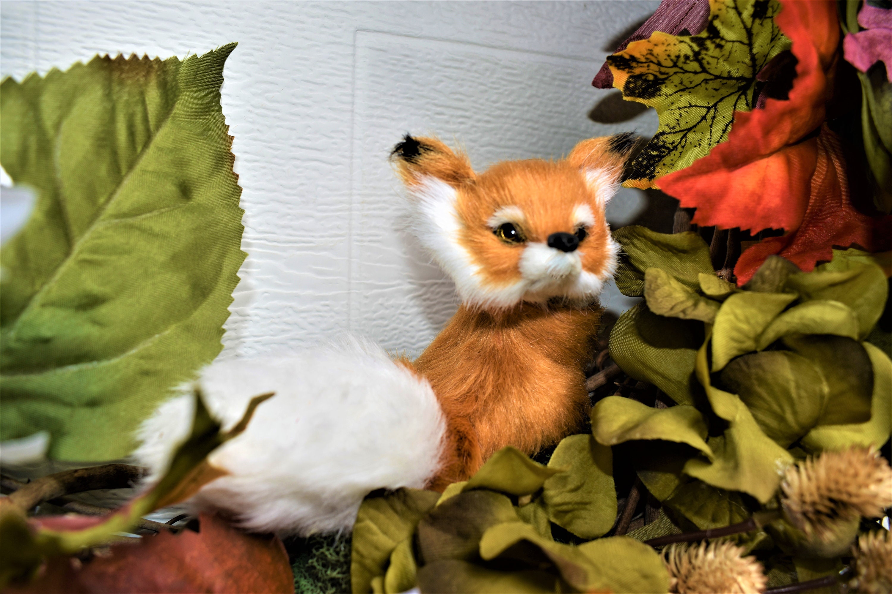 Red Fox in Ivory Sunflower Wreath, Animal Themed Wreath for Front Door ...