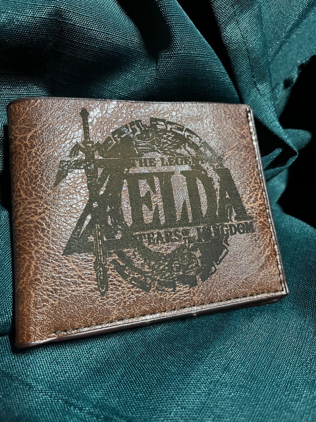 Engraved Leather Zelda Tears of the Kingdom Wallet - Etsy