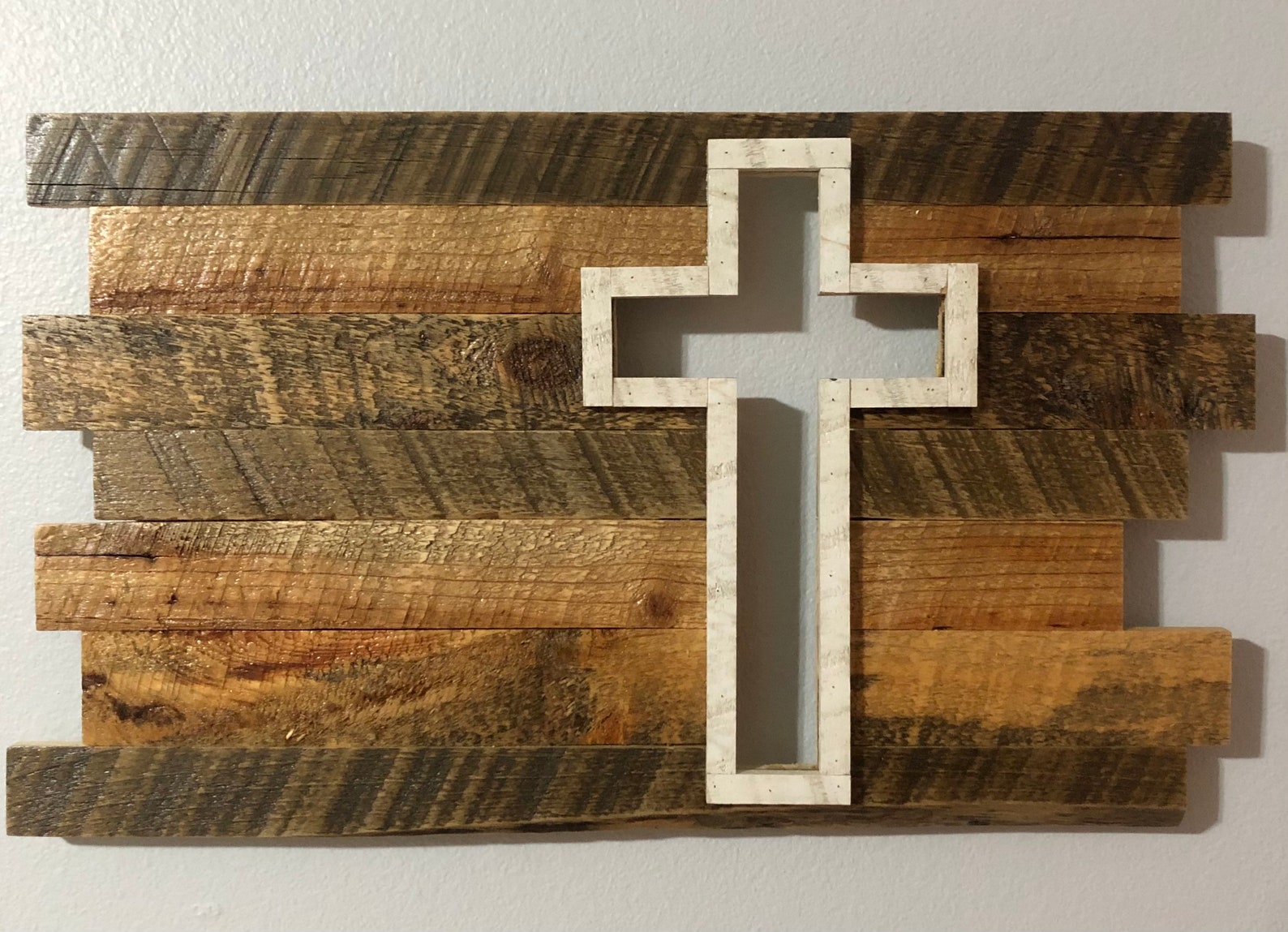 Rough Sawn Wood Cross Wall Hanging - Etsy