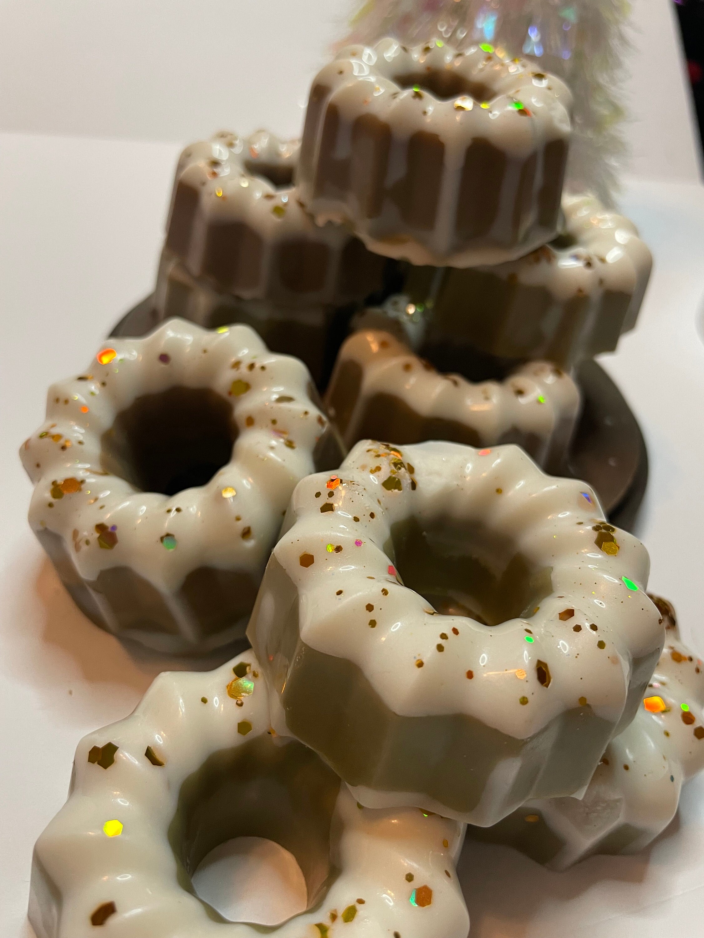 Creepy Cakes/hex/sweet Wax Cakes/holiday Wax Melts/cinnamon Buns/hot ...