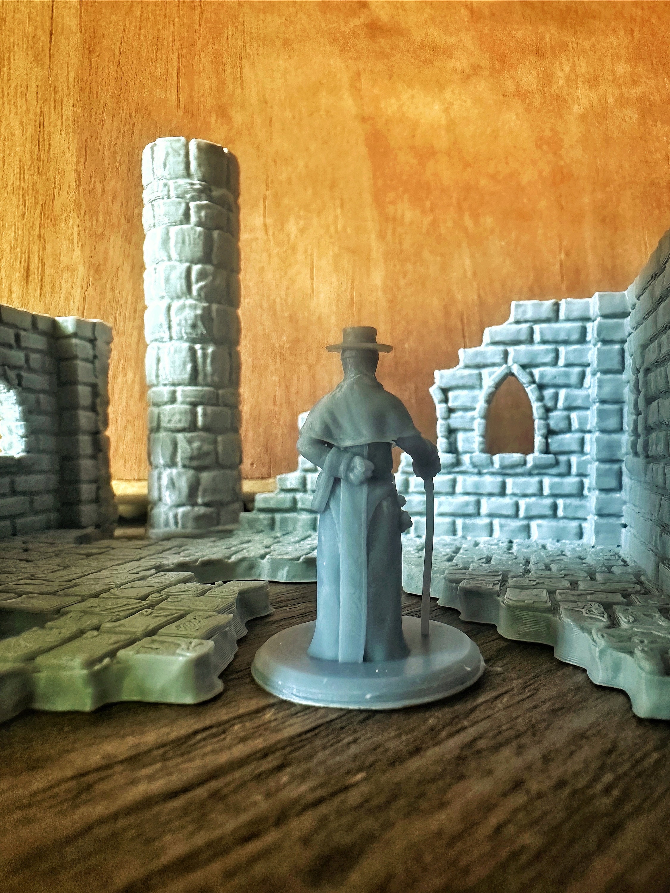 Plague Doctor Miniature | Unpainted D&D Figurine, RPG Character - Etsy