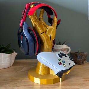 Controller and Headphone Holder | Zombie Controller Display | Gaming ...