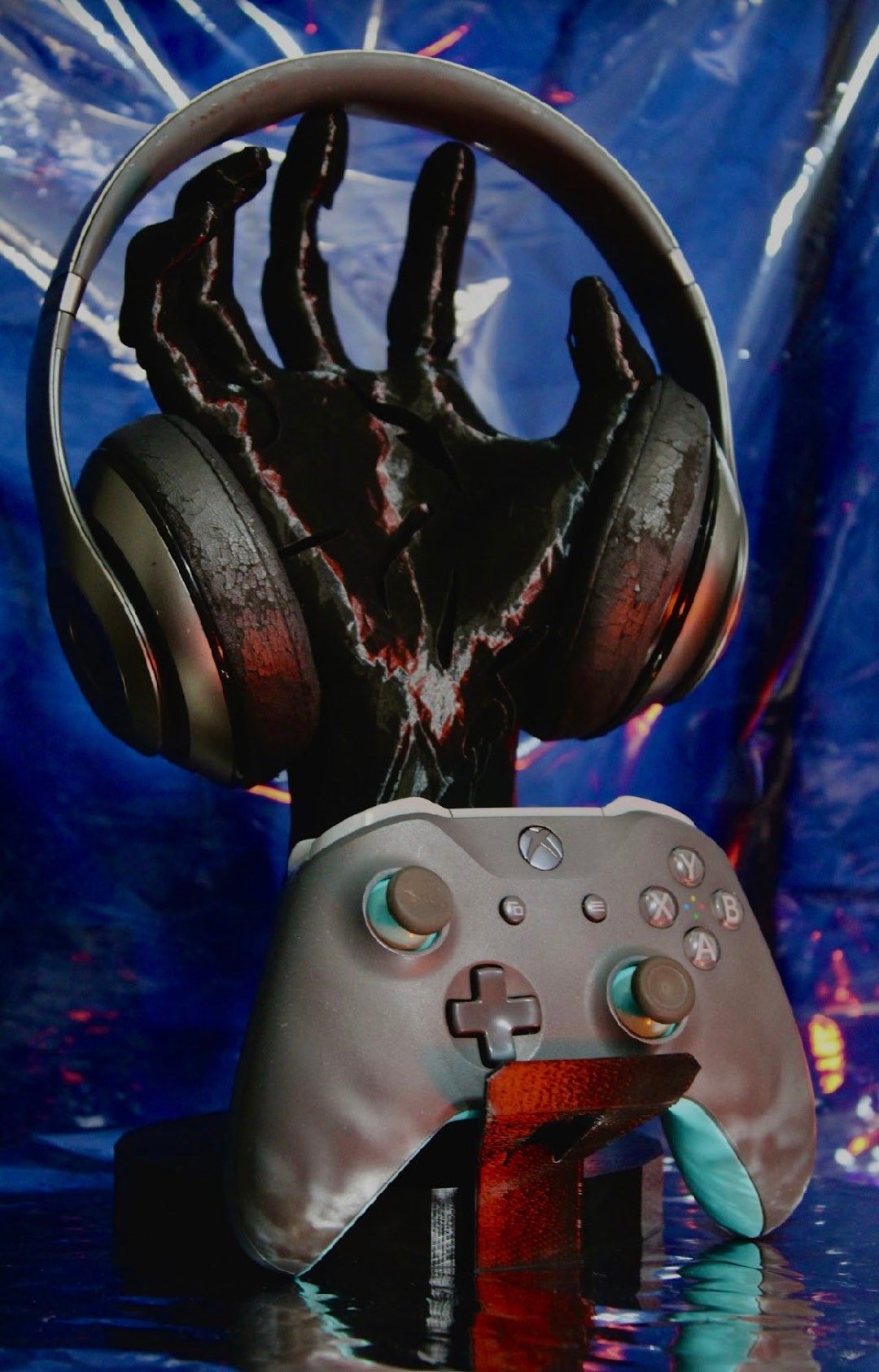 Controller and Headphone Holder Zombie Controller Display Gaming ...