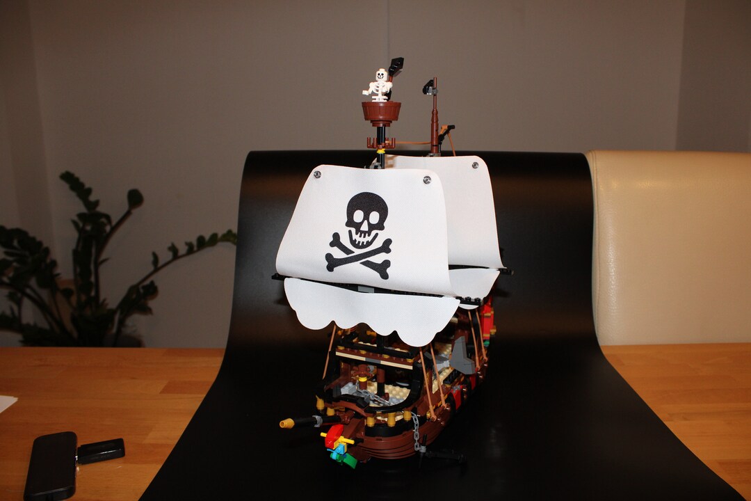 Custom Sail Set for Ship 31109 Replace the Brick Sails With Real Cloth ...