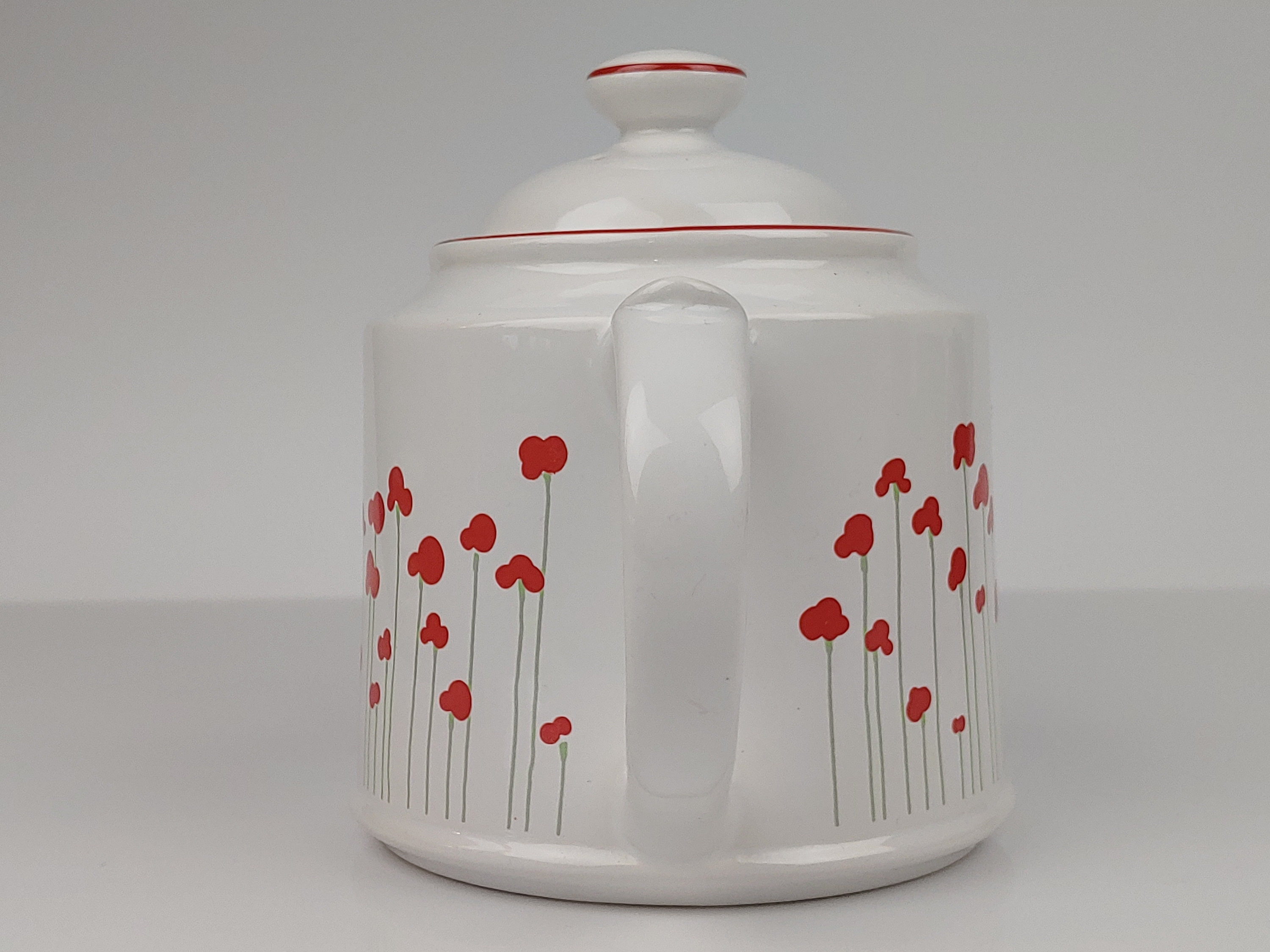 Vintage Royal Victoria Pottery Red Poppy Teapot Staffordshire Wade ...