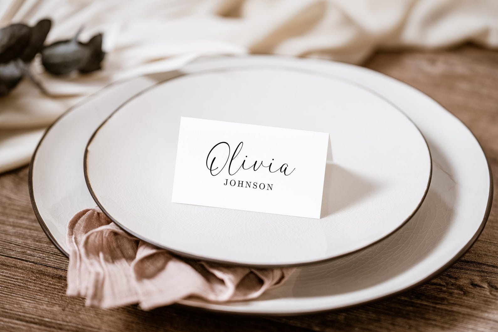 Minimalist Place Card TEMPLATE, Flat and Foldable Table Name Card ...